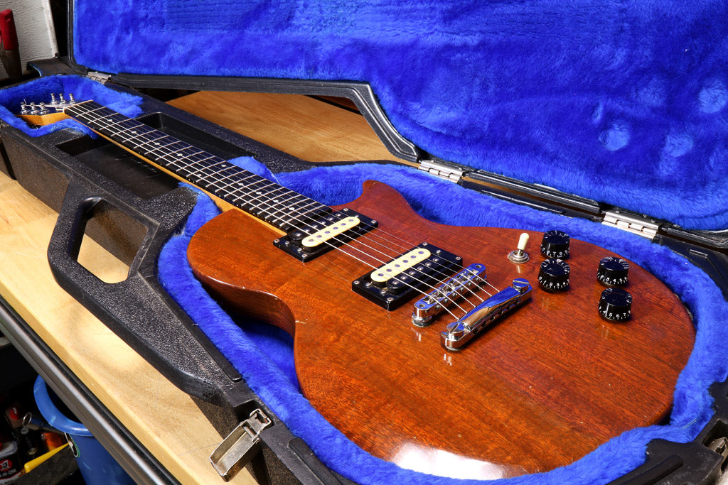 Gibson Invader 1984 + OHSC - Natural 14565 – Still Kickin Music