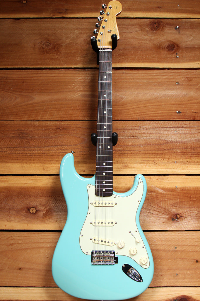 FENDER Cerulean Blue CLASSIC 60s STRATOCASTER Strat Electric Guitar ...